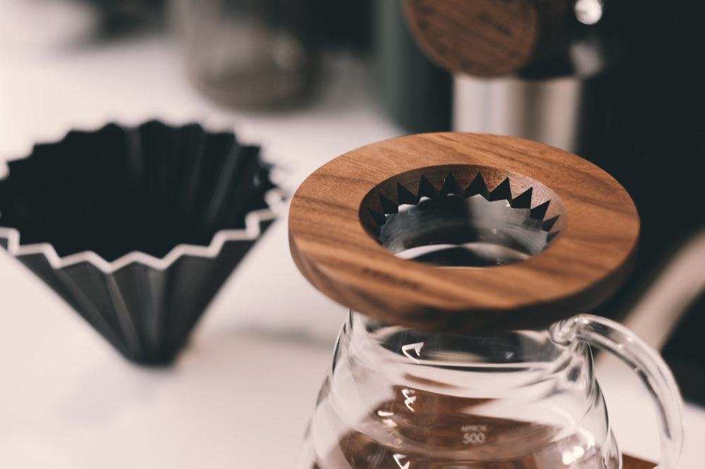 Origami Dripper Wooden Holder by PROLOG – Bean Belt